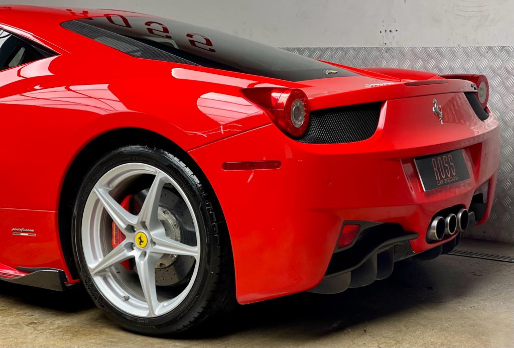 Ferrari 458 Italia - ROSS